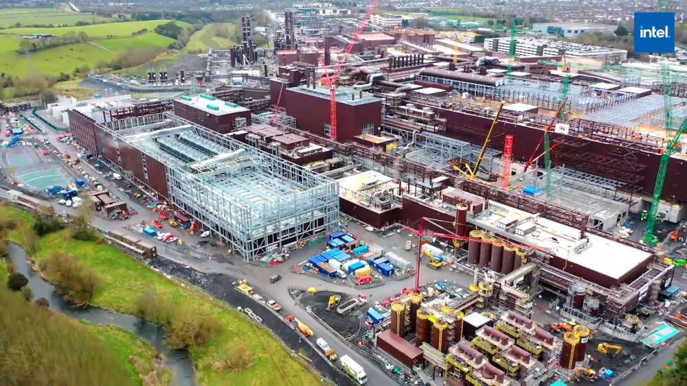 Первая машина EUV прибыла на завод Intel Fab 34 в Ирландии | ИТ Блог ...