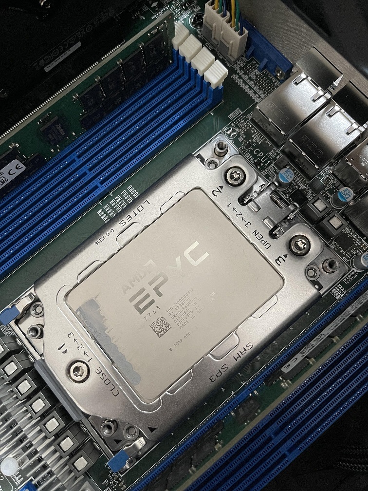 Процессоры AMD на сокете SP3: мощь для серверов и ...